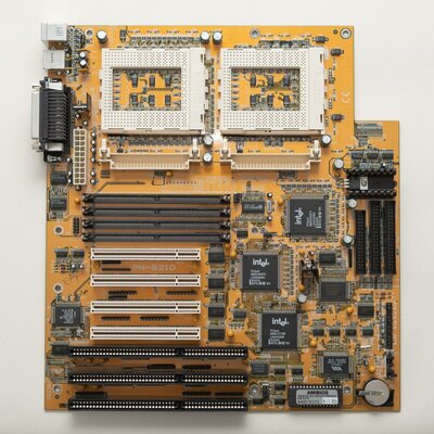 Closed - Dual Pentium Pro Socket 8 Motherboard for Single CPU Socket 8 ...
