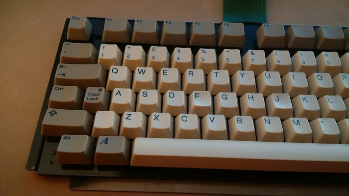 Closed - Original Commodore Amiga 1200 keyboard UK Layout - Clean and ...