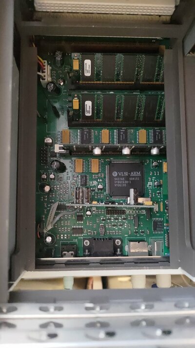 Timtheloon's RiscPC 600 build | AmiBay