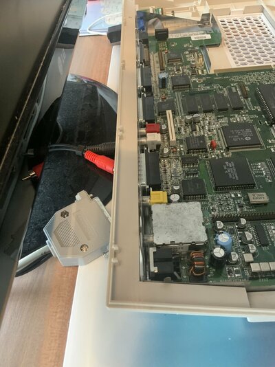 Closed - Amiga 1200 REV 1D4 Nummer 2 | AmiBay