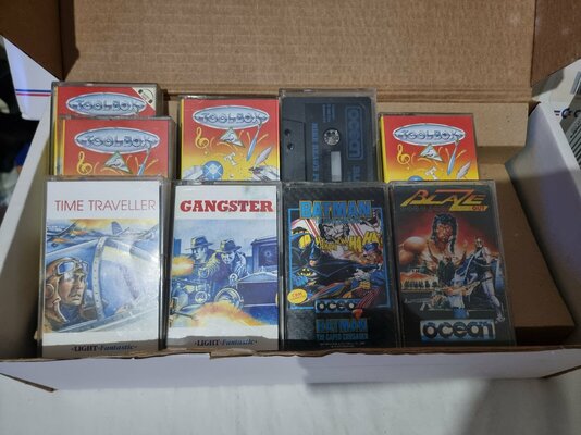 Closed - Commodore 64c Light Fantastic Fully Boxed Complete | AmiBay