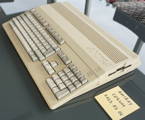 Sold - Amiga 500 Rev. 3 Chicken Lips + 512kb Expansion, Protection ...