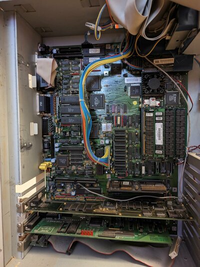 Closed - Amiga A3000T - CyberStorm 060 MK2/SCSI-2 - 128MB ...