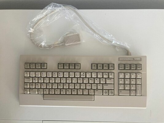 Sold - Commodore C128D Keyboard Danish layout | AmiBay
