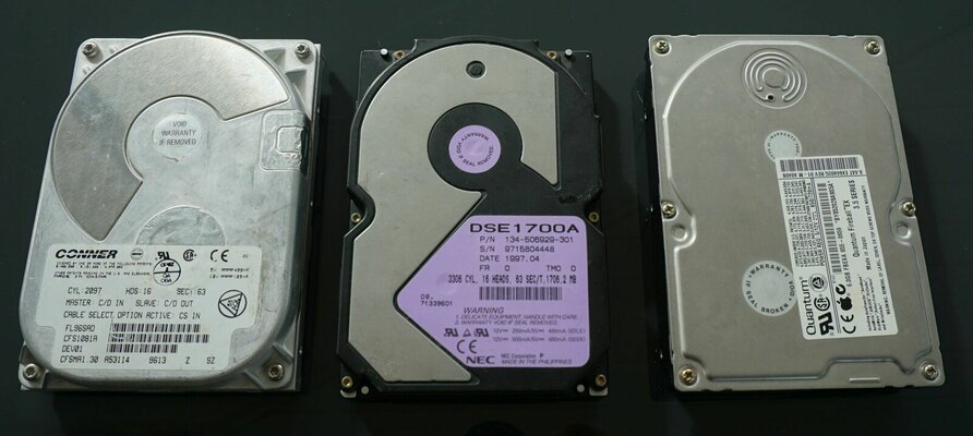 For Sale - 6 IDE HDD 3,5" Hard Disk Drives ranging from 1GB to 20GB ...