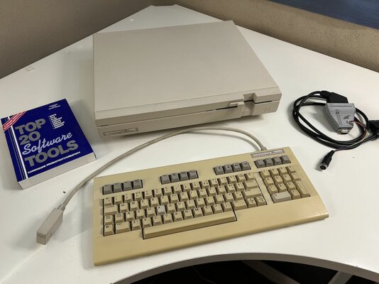 Sold - C128Dcr + Keyboard + Video SCART Cable | AmiBay
