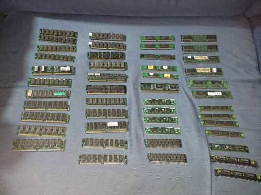 Closed - Mixed RAM (30p Simm, Sipp, 72p FPM, EDO, Coast) untested | AmiBay