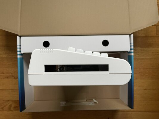 Closed - Commodore C64x Barebones Chameleon White with Hard Drive ...