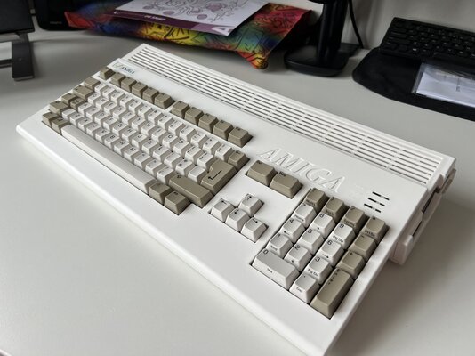 Sold - Commodore Amiga 1200 with ACA1233n and Indivision AGA MK3 | AmiBay