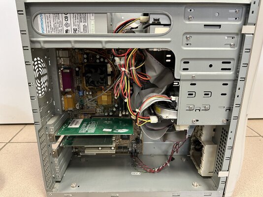 For Sale - Fujitsu Siemens T-Bird ATX Tower Pentium III / Ati Rage 128 ...