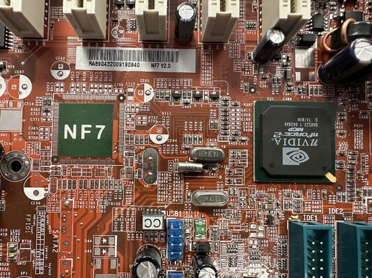 For Sale - Abit NF7 V2.0 / AMD Athlon XP 2500+ / 1GB DDR / Abit Siluro ...