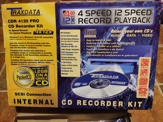 Closed - Traxdata CDR 4120 PRO SCSI KIT | AmiBay