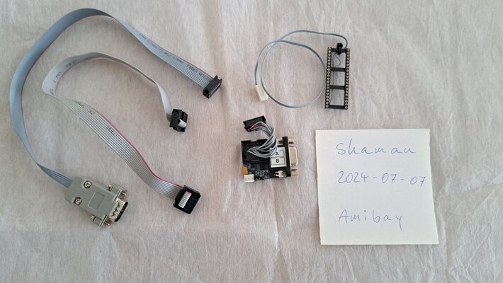 Sold - Ratte Monitor Switch with CyberVision 64/3D ribbon cable | AmiBay