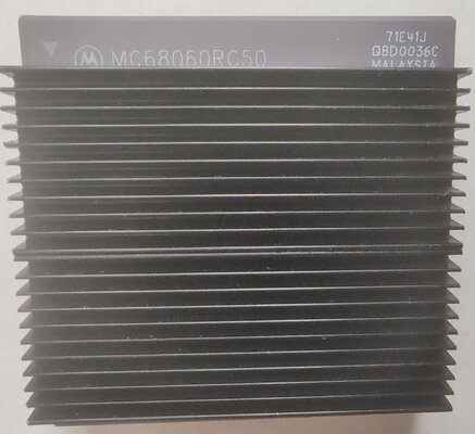 Closed - 68060 rev.6 CPU mask 71E41J with heatsink | AmiBay