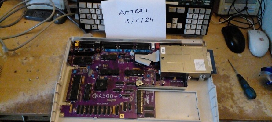 Closed - Amiga 500 plus with new motherboard and power supply and with ...