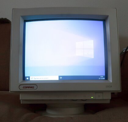 For Sale - Compaq 472P 14" SVGA monitor | AmiBay