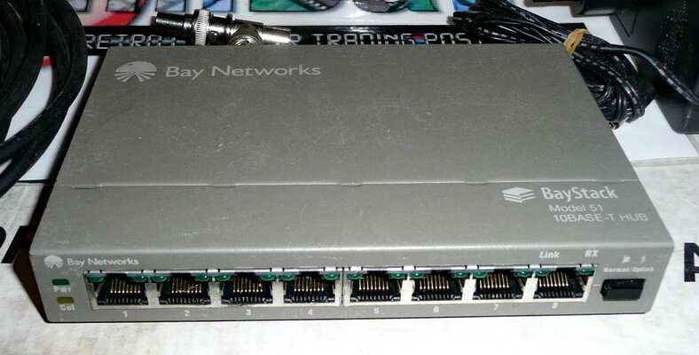 Baystack 10base -T Hub model 51 | AmiBay