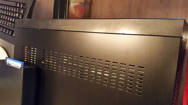 Sold - CDTV - complete set up - with mouse keyboard diskdrive etc. | AmiBay