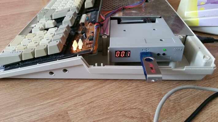 A1200 Case + Gotek drive | AmiBay