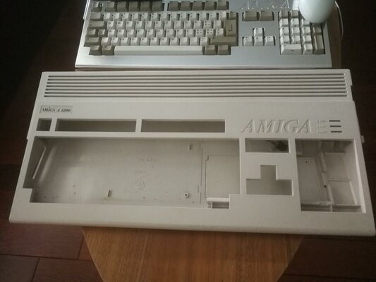 old Amiga 1200 cases / RTG Piccolo / 68060 rev1 | AmiBay