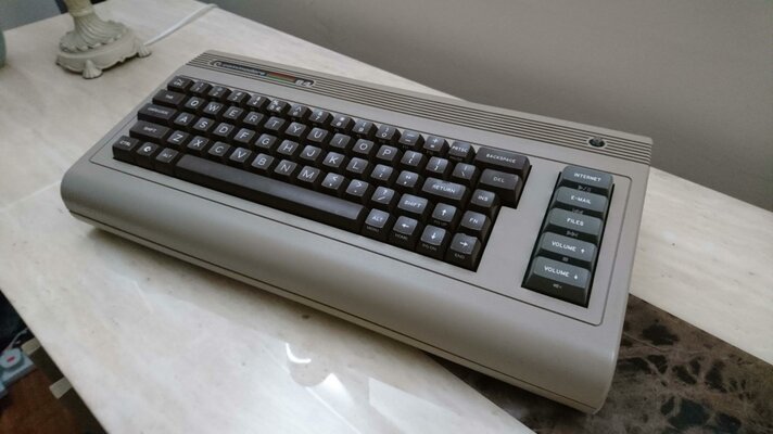 Closed - Commodore 64x original model fully working | AmiBay
